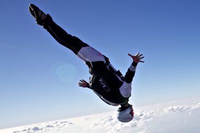 Suits & Helmets | © TONFLY